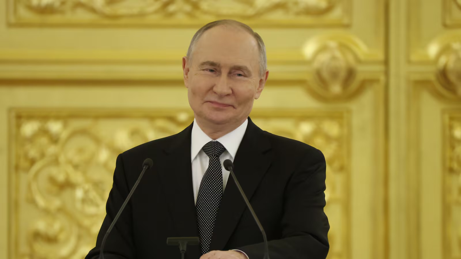 Trump and Vance: Unmasking Subservience to Putin - Citizen Jack's Mud ...